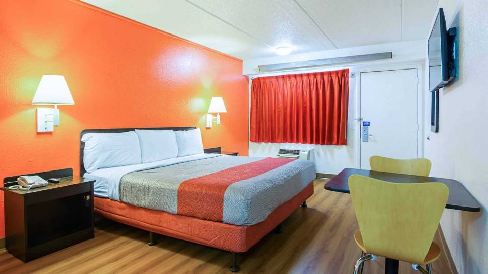 Motel 6 | Book Now and Save on Your Next Stay