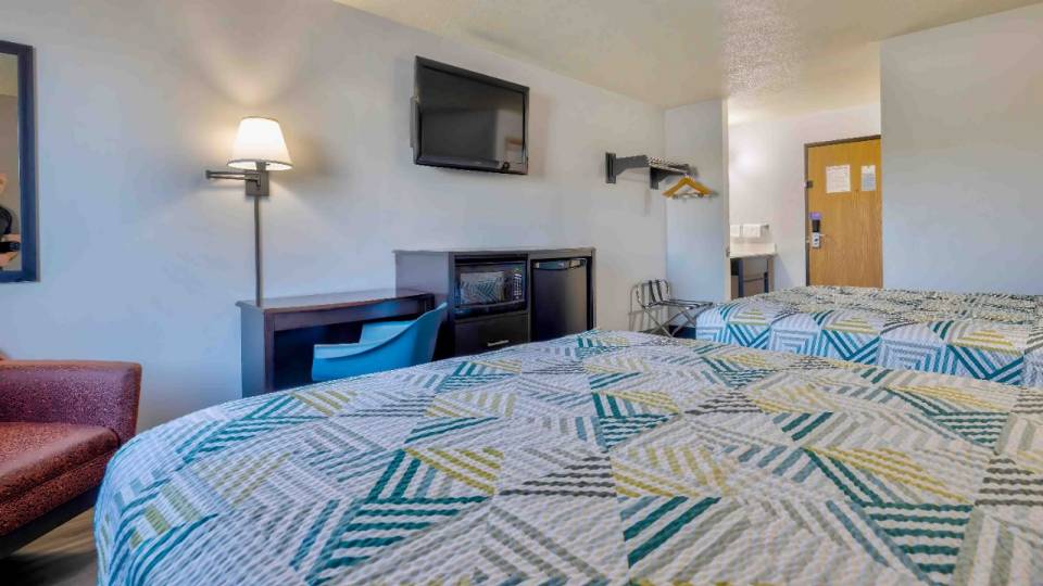 Motel 6 | Book Now and Save on Your Next Stay