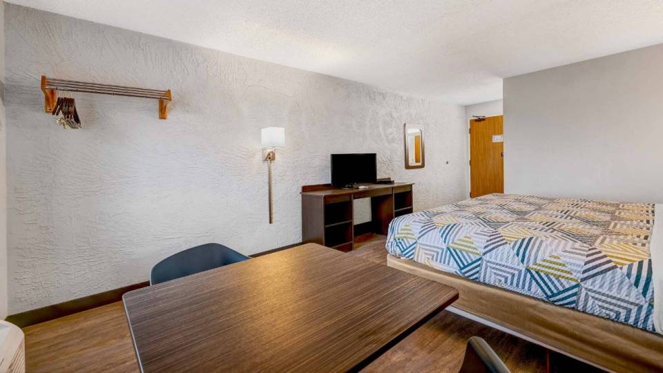 Motel 6 | Book Now and Save on Your Next Stay