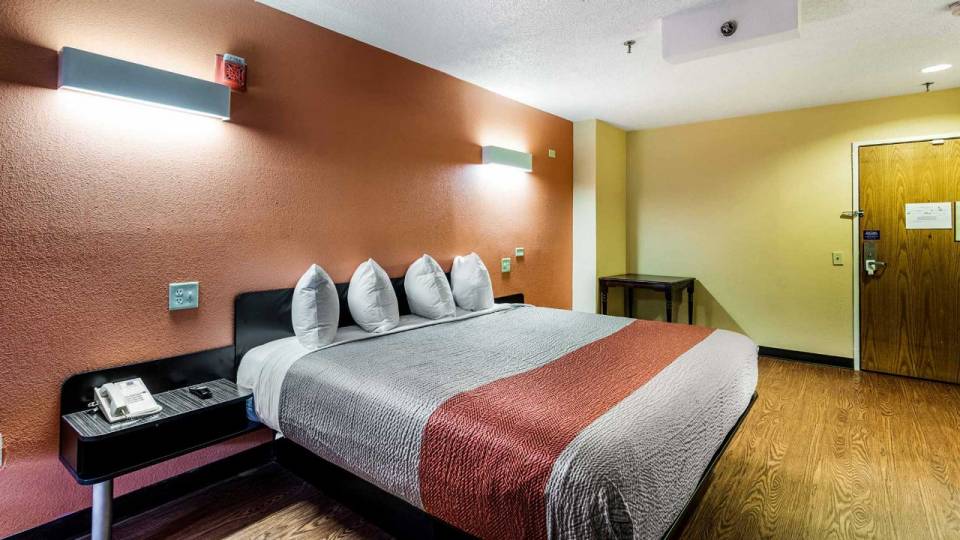 Motel 6 | Book Now and Save on Your Next Stay