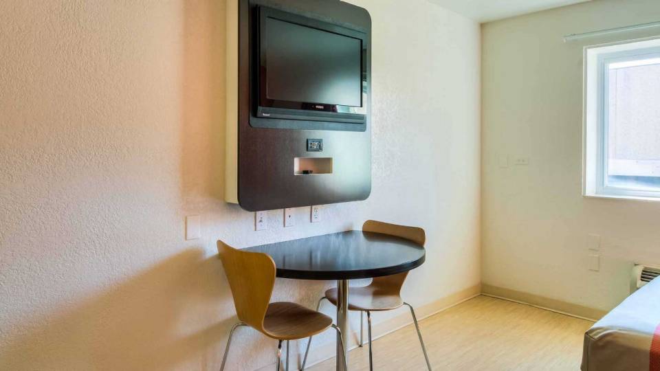 Motel 6 | Book Now and Save on Your Next Stay