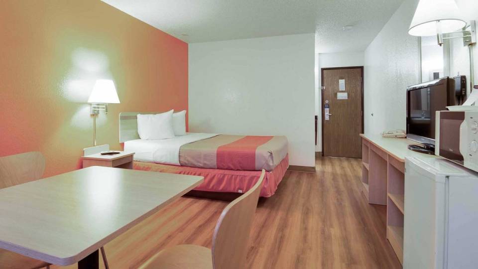 Motel 6 | Book Now and Save on Your Next Stay