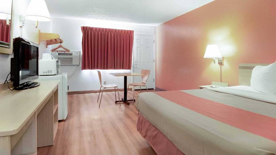 Motel 6 | Book Now and Save on Your Next Stay