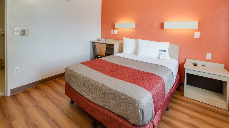 Motel 6 | Book Now and Save on Your Next Stay