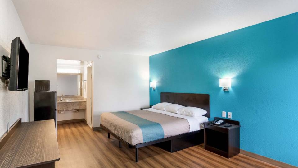 Motel 6 | Book Now and Save on Your Next Stay