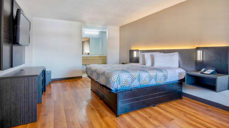 Motel 6 | Book Now and Save on Your Next Stay