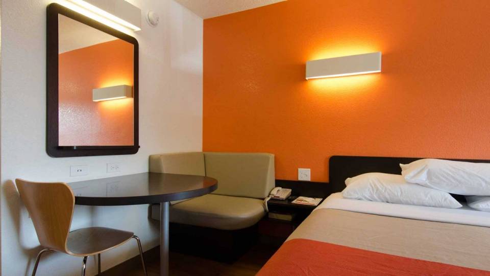 Motel 6 | Book Now and Save on Your Next Stay