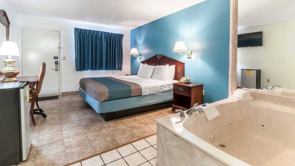 Motel 6 | Book Now and Save on Your Next Stay