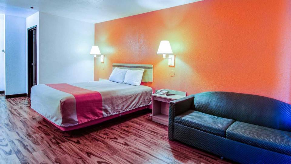 Motel 6 | Book Now and Save on Your Next Stay