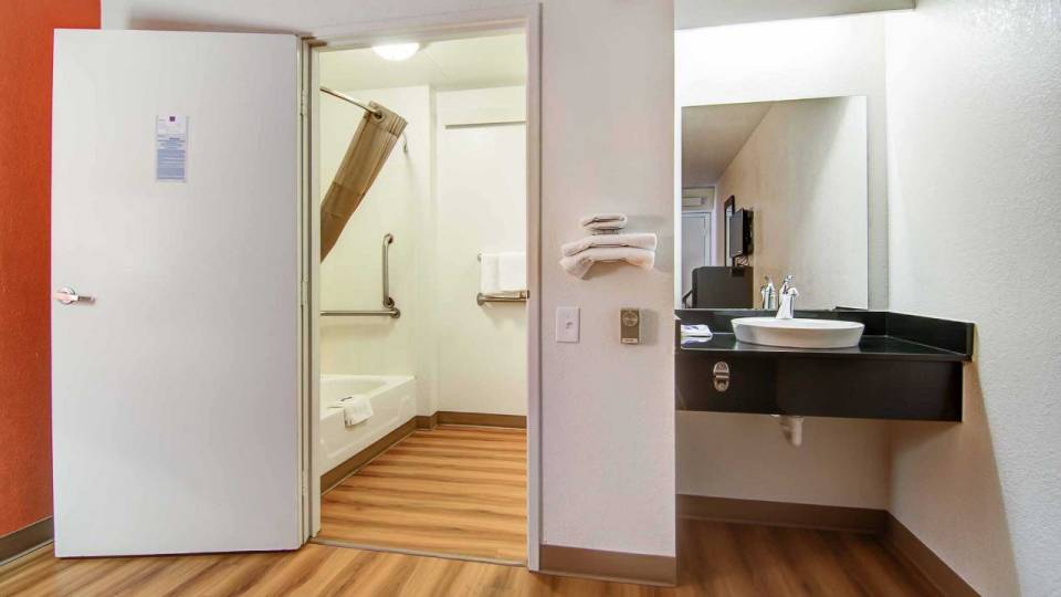 Motel 6 | Book Now and Save on Your Next Stay