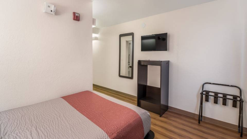 Motel 6 | Book Now and Save on Your Next Stay