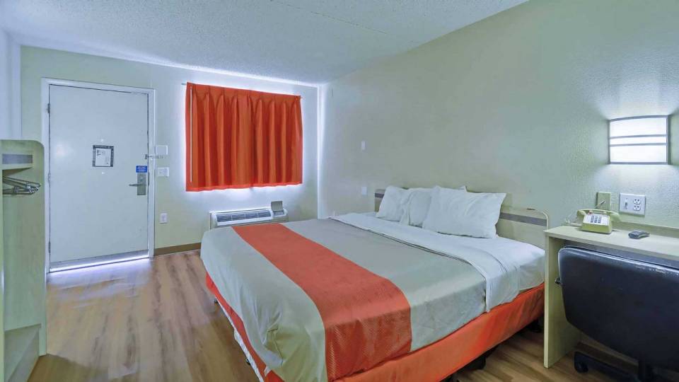 Motel 6 | Book Now and Save on Your Next Stay