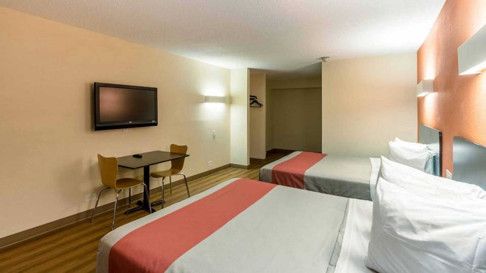 Motel 6 | Book Now and Save on Your Next Stay