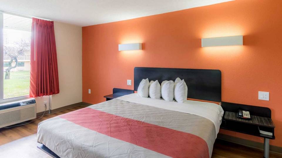 Motel 6 | Book Now and Save on Your Next Stay