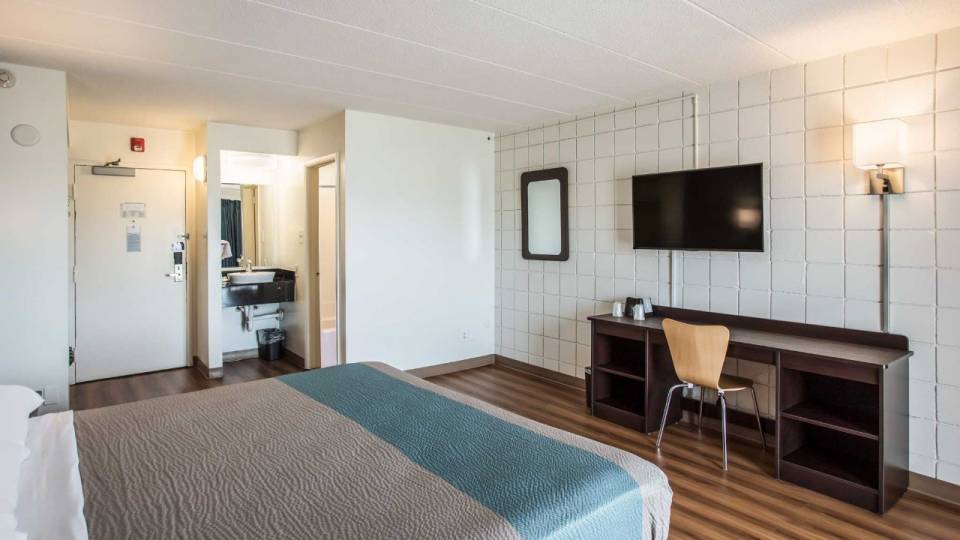 Motel 6 | Book Now and Save on Your Next Stay