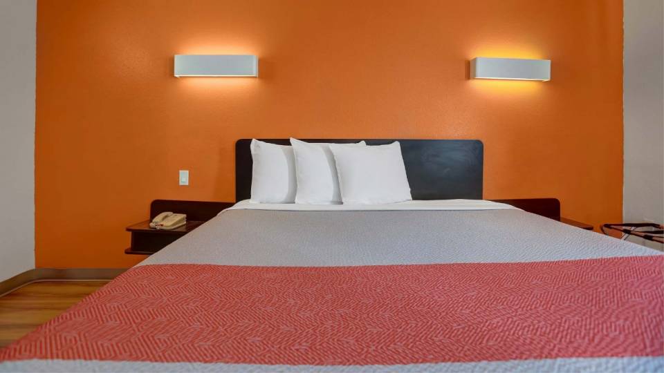 Motel 6 | Book Now and Save on Your Next Stay
