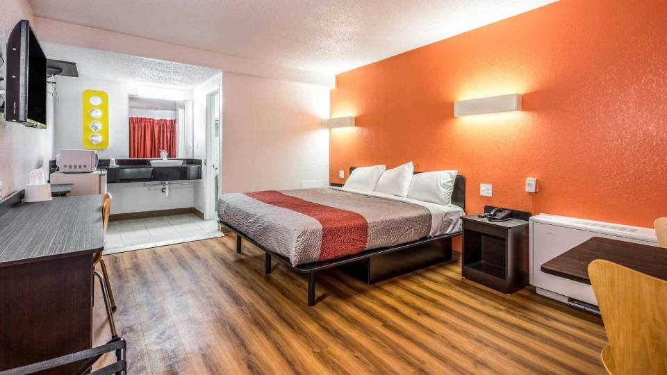 Motel 6 | Book Now and Save on Your Next Stay