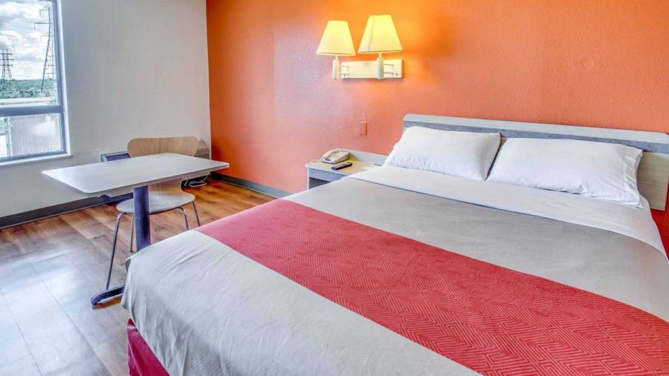 Motel 6 | Book Now and Save on Your Next Stay