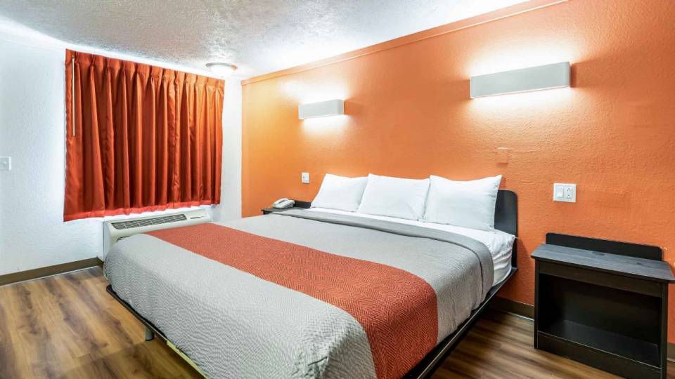 Motel 6 | Book Now and Save on Your Next Stay