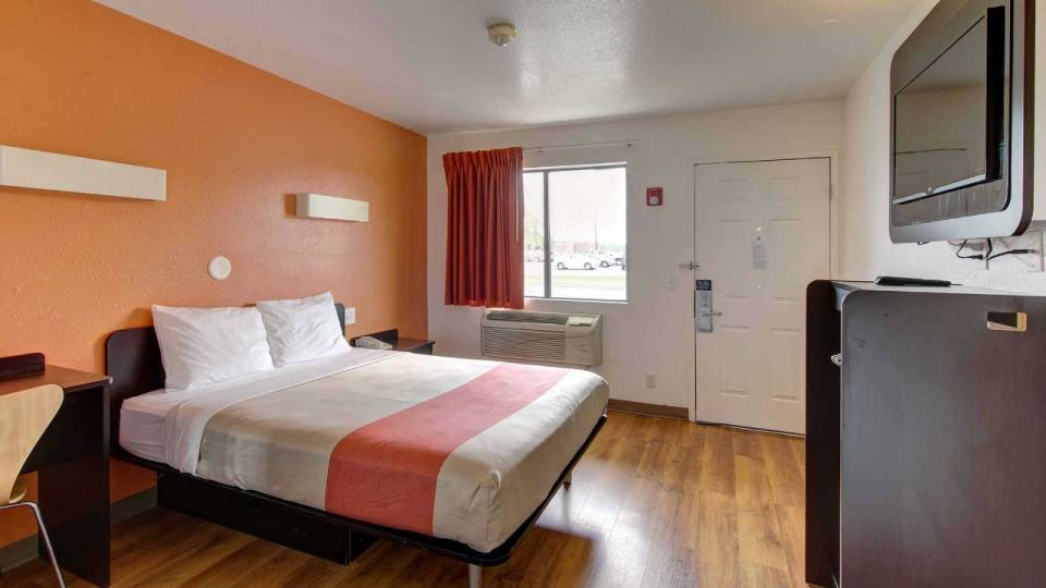 Motel 6 | Book Now and Save on Your Next Stay