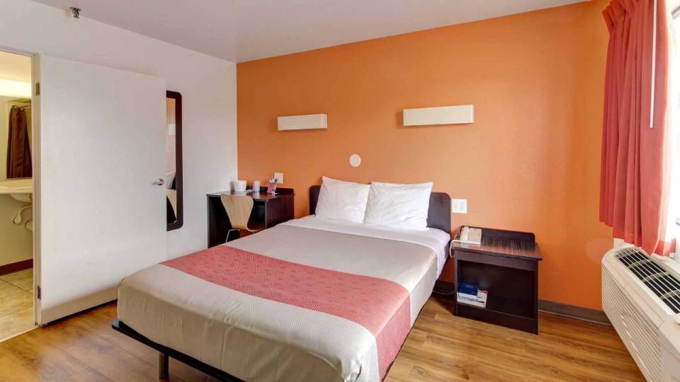 Motel 6 | Book Now and Save on Your Next Stay