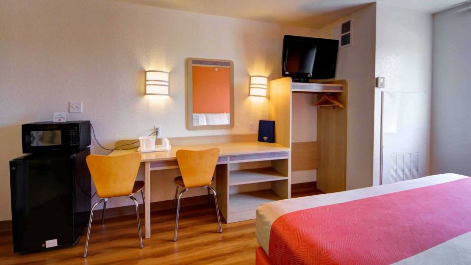 Motel 6 | Book Now and Save on Your Next Stay