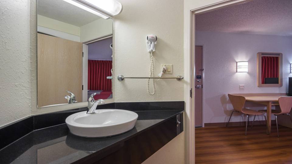 Motel 6 | Book Now and Save on Your Next Stay