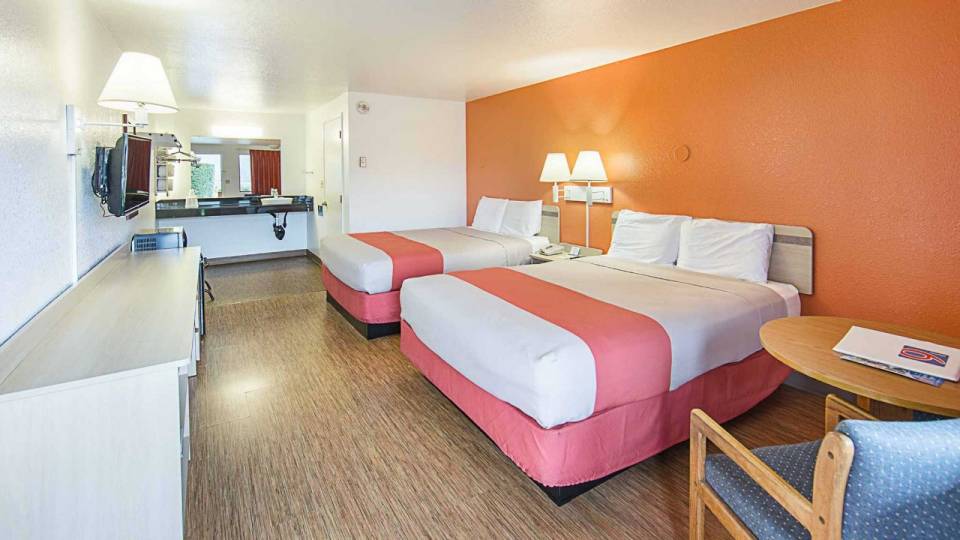 Motel 6 | Book Now and Save on Your Next Stay