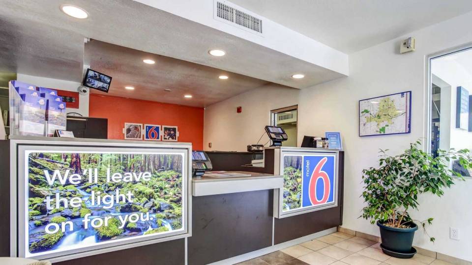 Motel 6 | Book Now and Save on Your Next Stay