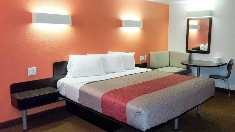 Motel 6 | Book Now and Save on Your Next Stay