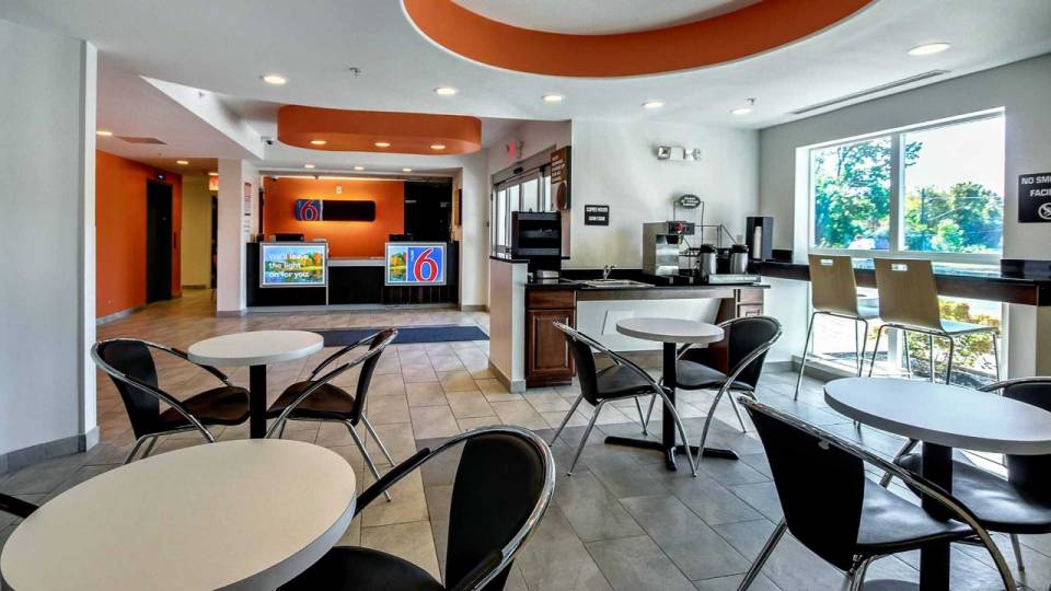 Motel 6 | Book Now and Save on Your Next Stay