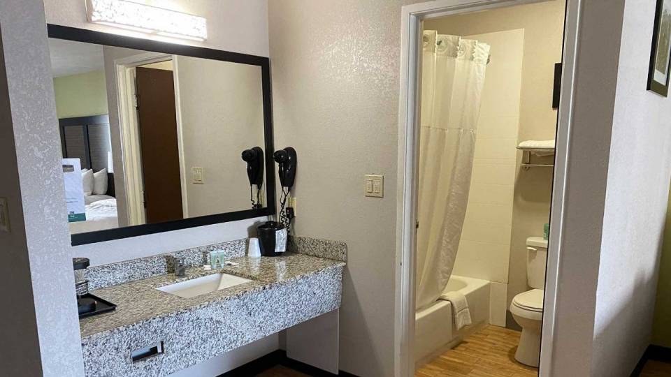 Motel 6 | Book Now and Save on Your Next Stay