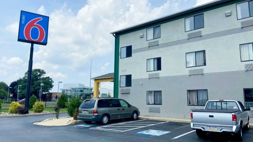 Motel 6 | Book Now and Save on Your Next Stay