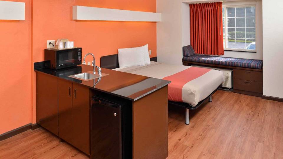 Motel 6 | Book Now and Save on Your Next Stay