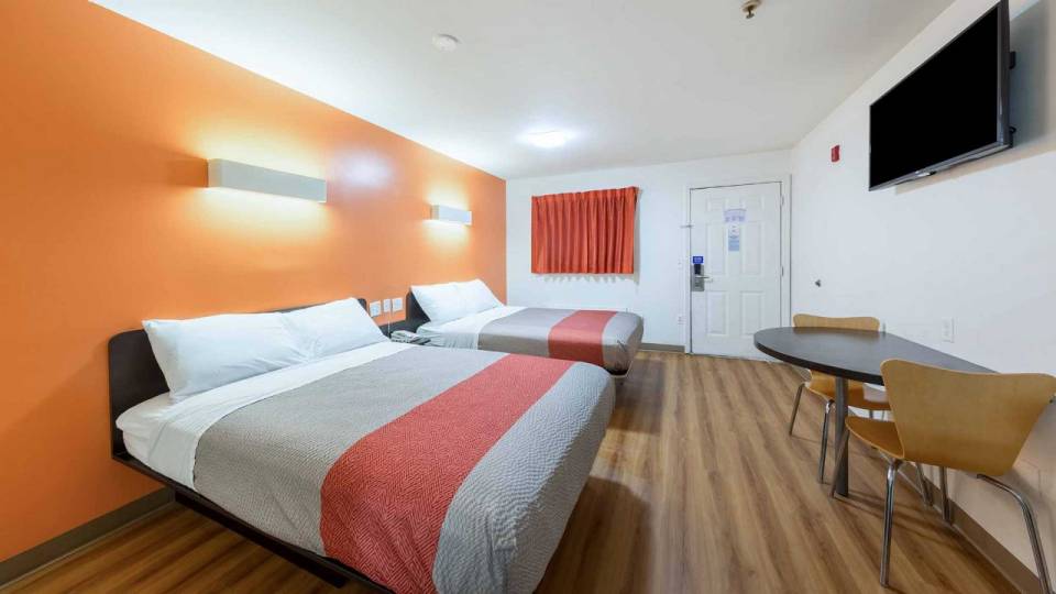 Motel 6 | Book Now and Save on Your Next Stay