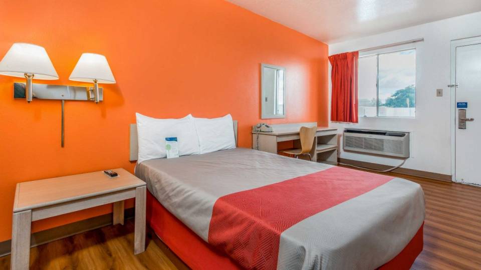 Motel 6 | Book Now and Save on Your Next Stay