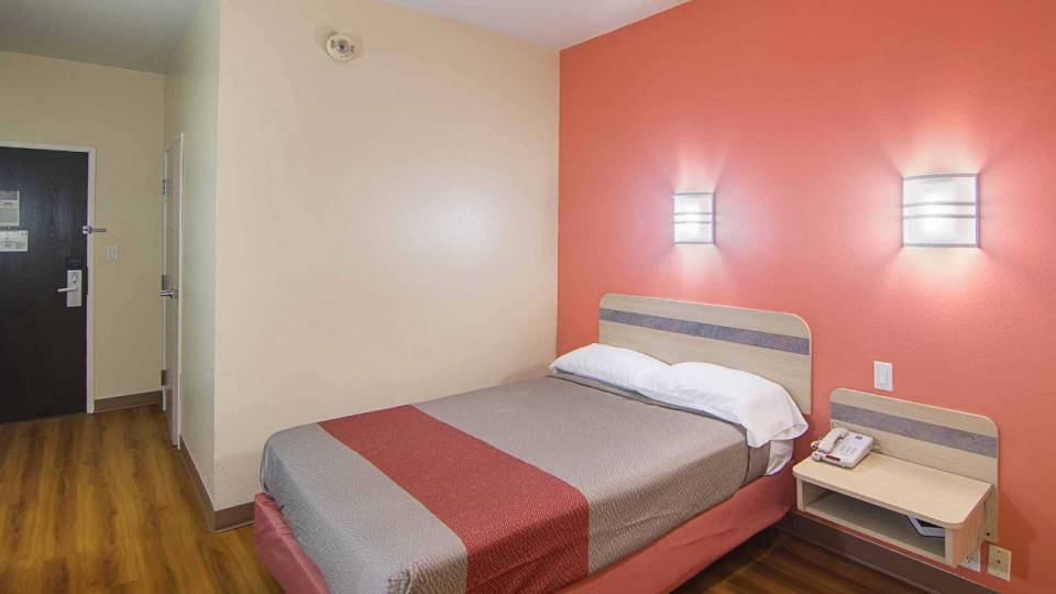 Motel 6 | Book Now and Save on Your Next Stay