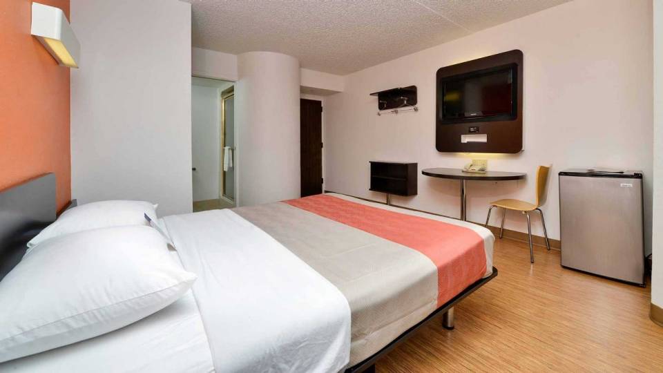 Motel 6 | Book Now and Save on Your Next Stay