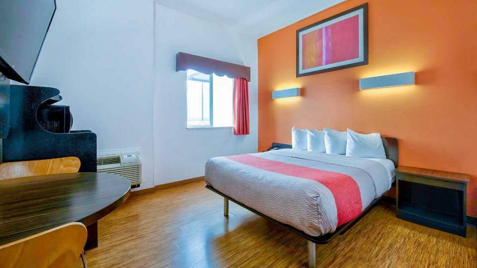 Motel 6 | Book Now and Save on Your Next Stay