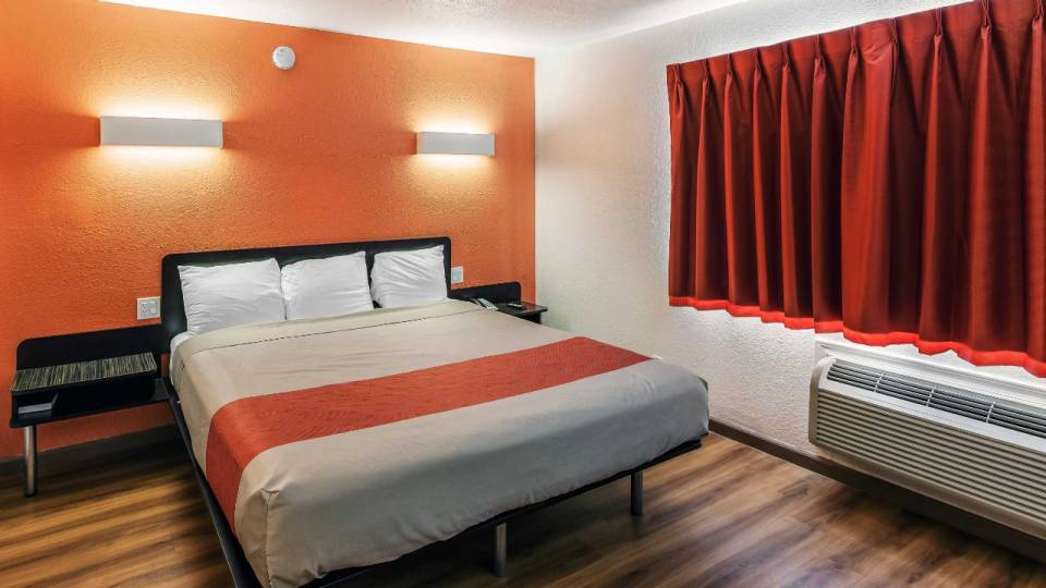 Motel 6 | Book Now and Save on Your Next Stay