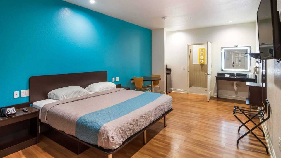 Motel 6 | Book Now and Save on Your Next Stay