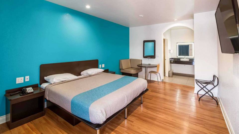 Motel 6 | Book Now and Save on Your Next Stay