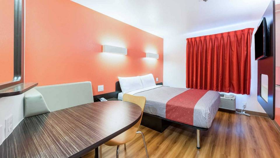 Motel 6 | Book Now and Save on Your Next Stay