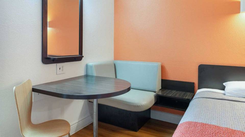 Motel 6 | Book Now and Save on Your Next Stay