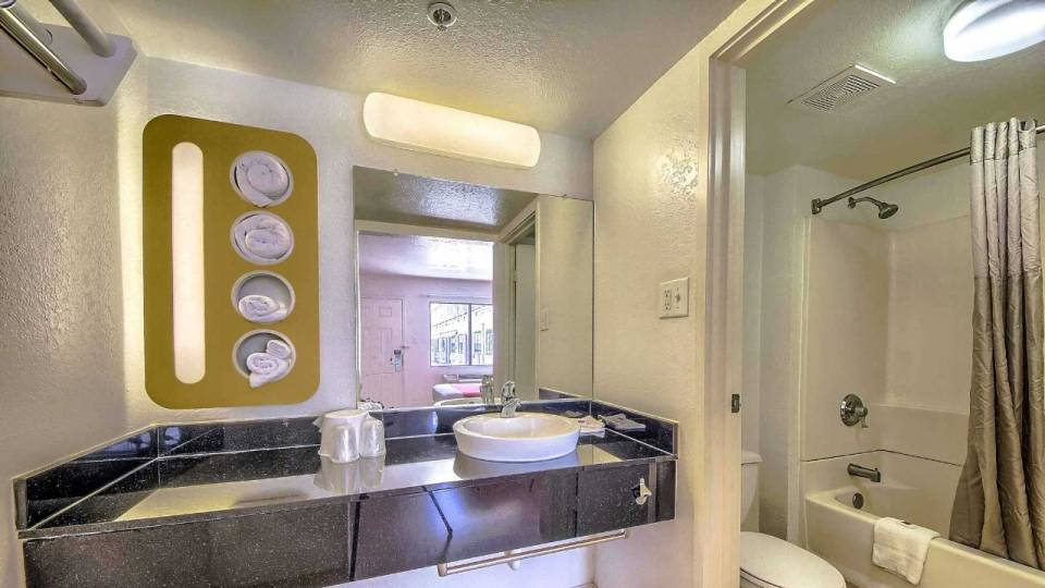 Motel 6 | Book Now and Save on Your Next Stay