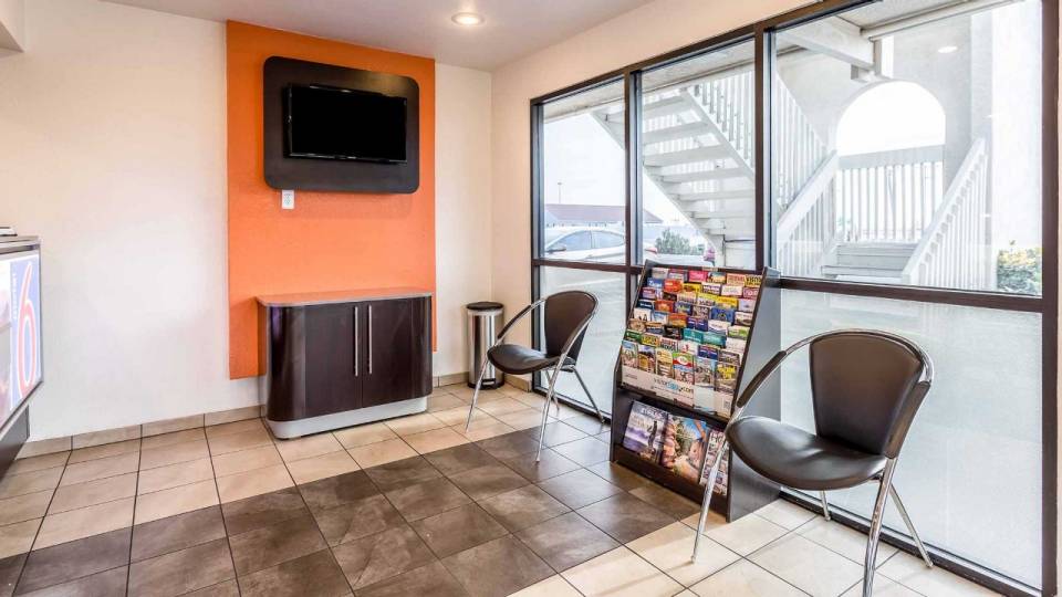 Motel 6 | Book Now and Save on Your Next Stay