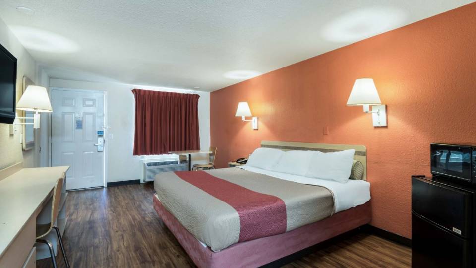 Motel 6 | Book Now and Save on Your Next Stay