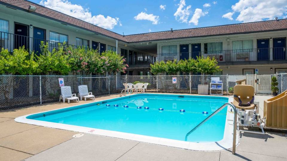 Motel 6 | Book Now and Save on Your Next Stay