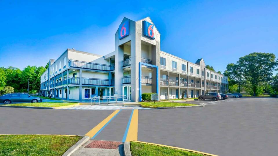 Motel 6 | Book Now and Save on Your Next Stay