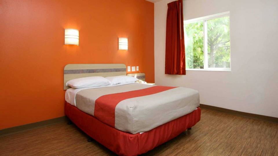 Motel 6 | Book Now and Save on Your Next Stay